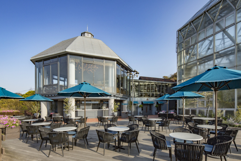 THE VERANDA AT KOBE -KOBE NUNOBIKI HERB GARDEN- | DESIGN STUDIO CROW