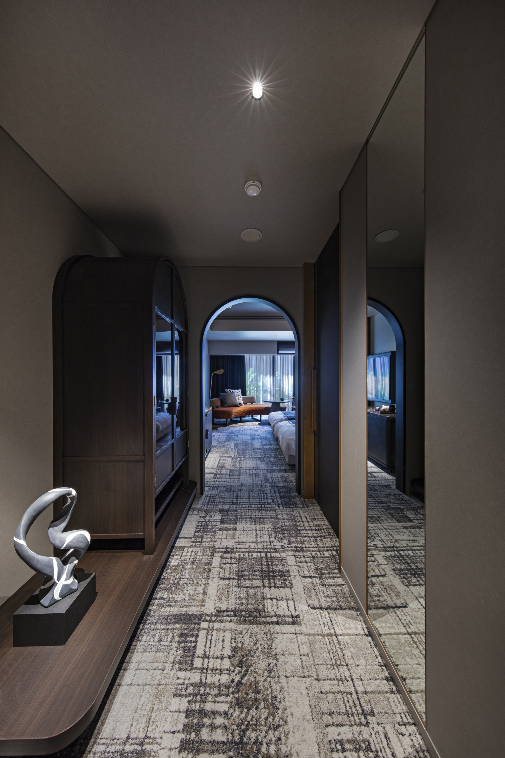 GUEST ROOMS -KIRISHIMA KANKO HOTEL- | DESIGN STUDIO CROW