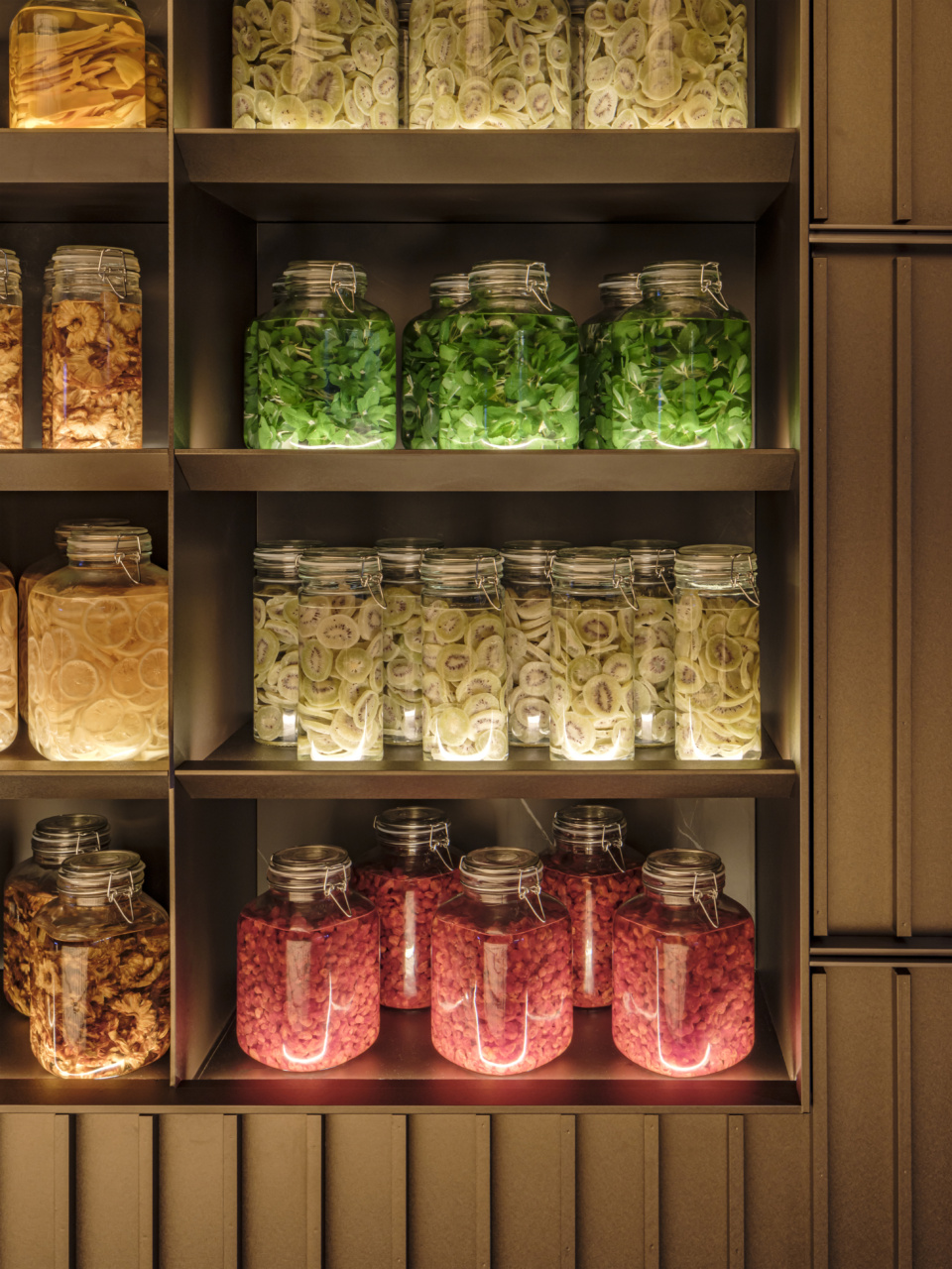 HALUKA BAR -BIWAKO VALLEY- | DESIGN STUDIO CROW