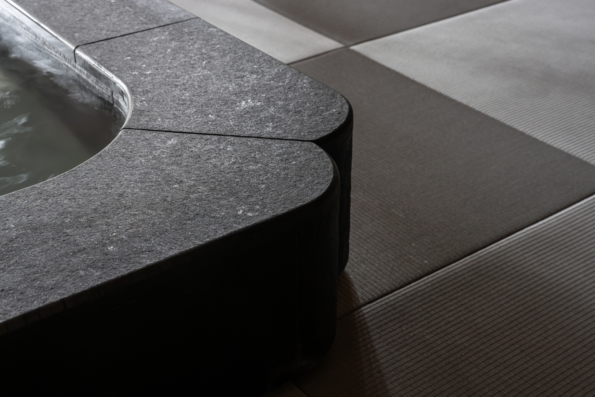 PUBLIC BATH -KOJYOKAN- | DESIGN STUDIO CROW