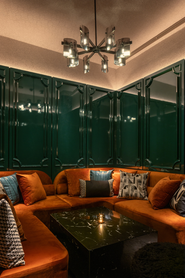 SHESHA LOUNGE OPEQUE AKASAKA -SHESHA BAR- | DESIGN STUDIO CROW
